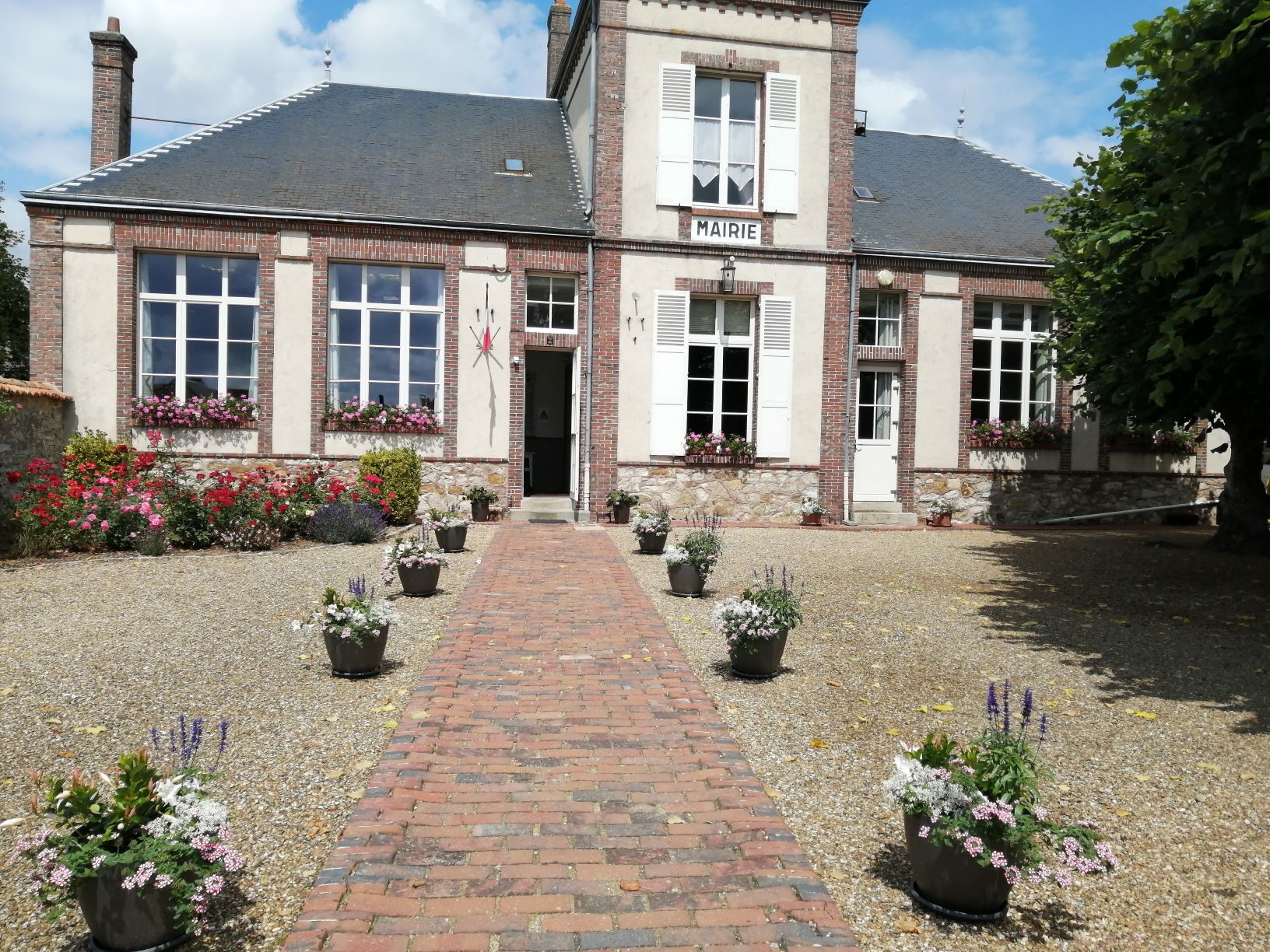 Commune de Saint-Lucien - Site officiel